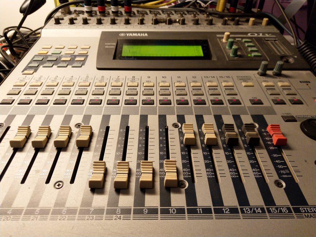 A digital mixer in your home studio